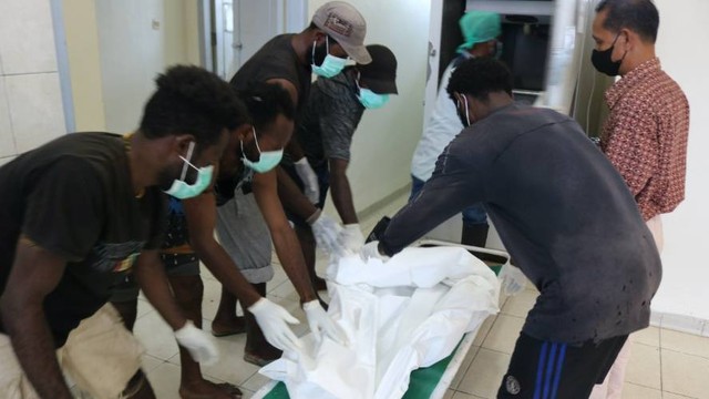 4 Jenazah Korban Mutilasi Timika Dikremasi | kumparan.com