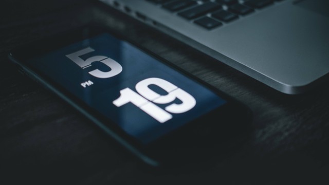 Jam 12 Siang AM atau PM? Inilah Pejelasan Sistem Waktu 12 Jam ...