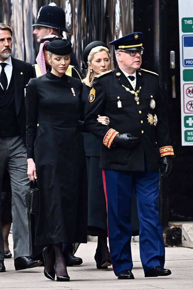 7 Potret Ratu Keluarga Kerajaan Dunia yang Hadir di Pemakaman Ratu ...