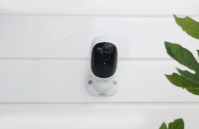 5 CCTV yang Bisa Merekam Suara, Rumah Jadi Makin Aman | kumparan.com