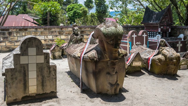 Mangokal Holi, Tradisi Suku Batak Memindahkan Tulang Leluhur untuk ...