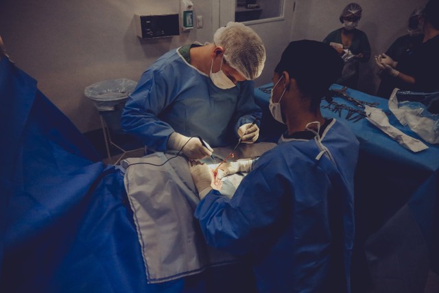 Kanker Prostat pada Usia Muda: Penyebab, Gejala, hingga Pencegahannya | kumparan.com