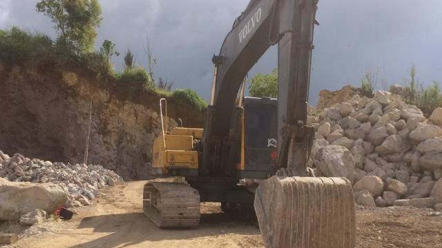 Aktivitas Galian C di Modoinding, Minahasa Selatan Disinyalir Tak ...