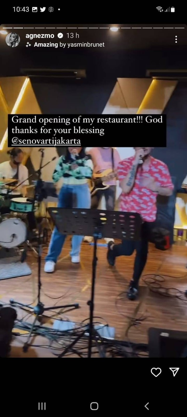 Senovarti, Restoran Baru Milik Agnez Mo Ini Resmi Buka | kumparan.com