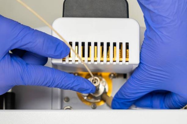 FTIR: Pengertian, Fungsi, dan Cara Kerjanya dalam Bidang Biomedis ...