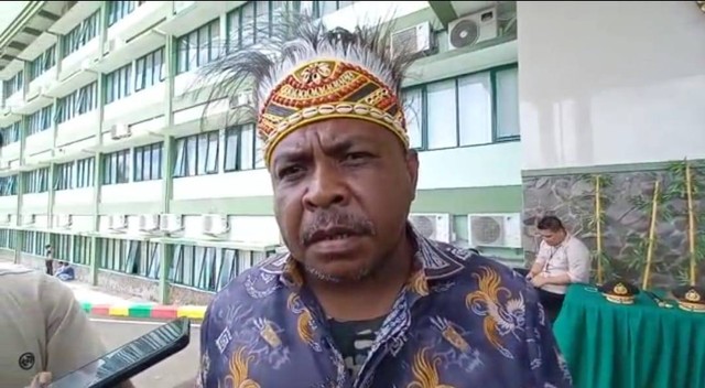 MRP Papua Barat Desak TNI/Polri Ungkap Motif Pembantaian 4 Pekerja di ...