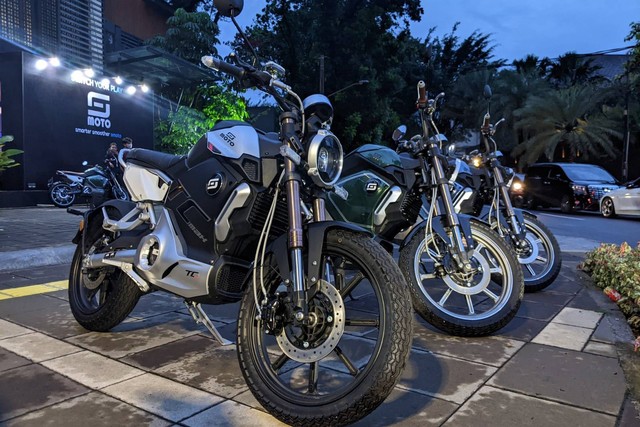 Motor Listrik Smoto TC-MAX Sekali Cas Bisa 110 Kilometer, Harga Rp 98 ...