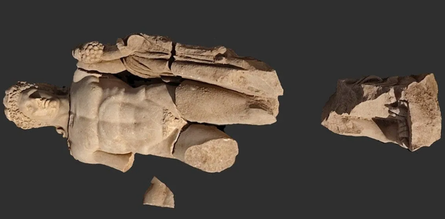 Patung Hercules Berusia 2.000 Tahun Ditemukan di Reruntuhan Yunani ...