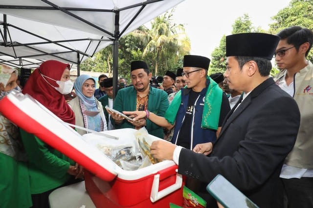 Gandeng PCNU Jaktim, Sandiaga Uno Sulap Lahan Tidur Jadi Lokasi ...