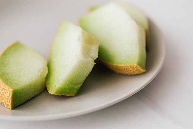 10 Buah yang Mengandung Vitamin C untuk Jaga Kesehatan Tubuh | kumparan.com