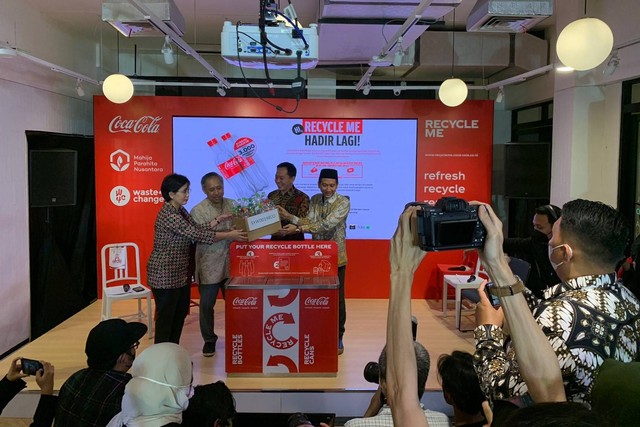 Coca-Cola Indonesia Tunjukkan Aksi Peduli Lingkungan lewat Program ...