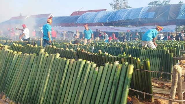 Inuyu, Makanan Khas Poso Pecahkan Rekor Muri | kumparan.com