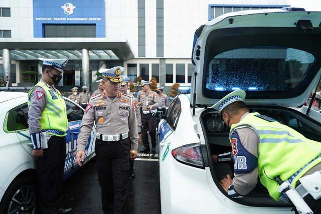 Korlantas Lepas Ratusan Personel ke Bali, Siap Amankan Lalu Lintas KTT G20 | kumparan.com