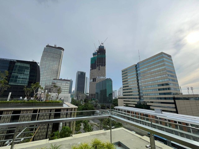 Sarinah: Mal dengan 4 Cagar Budaya, Skydeck, hingga Eskalator Pertama ...