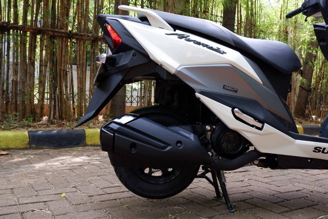 Foto: Detail Si Motor Viral Suzuki Avenis 125 | kumparan.com