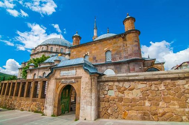 Sejarah Berdirinya Bani Umayyah di Damaskus dalam Peradaban Islam ...