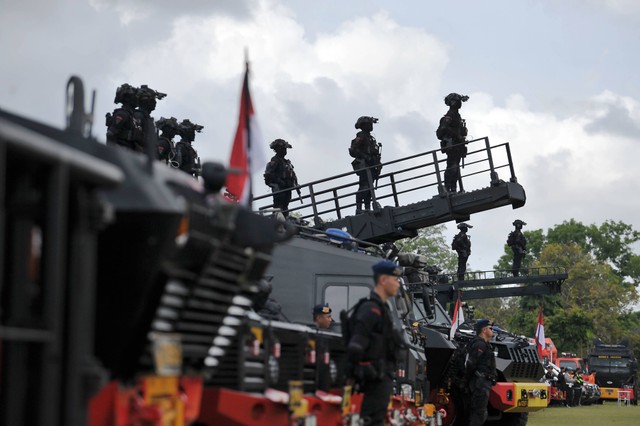 Foto: TNI dan Polri Gelar Apel Operasi Puri Agung 2022 di Bali | kumparan.com
