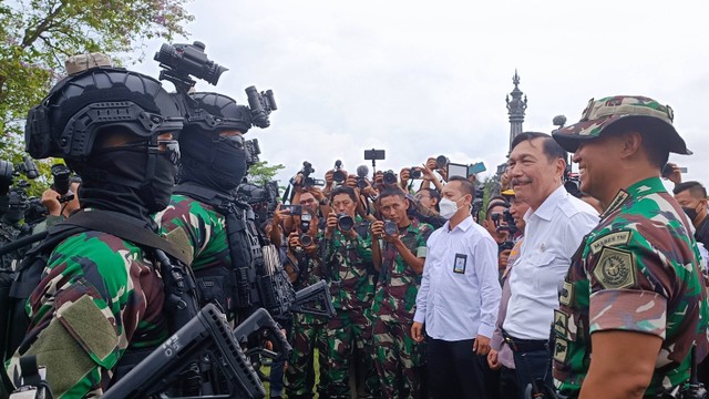 Apel Operasi Puri Agung 2022: Persiapan TNI-Polri Jelang KTT G20 | kumparan.com
