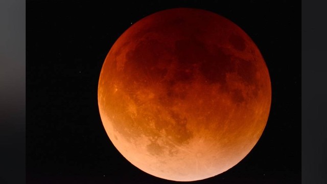 Warga Bisa Lihat Gerhana Bulan di Lampung Fair, Ini Fakta Gerhana di ... Warga Bisa Lihat Gerhana Bulan di Lampung Fair, Ini Fakta Gerhana di ...