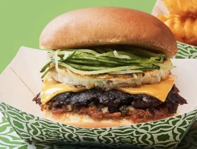 Restoran Bintang Michelin Ini Sajikan Burger Keluak, Rempah Khas ...
