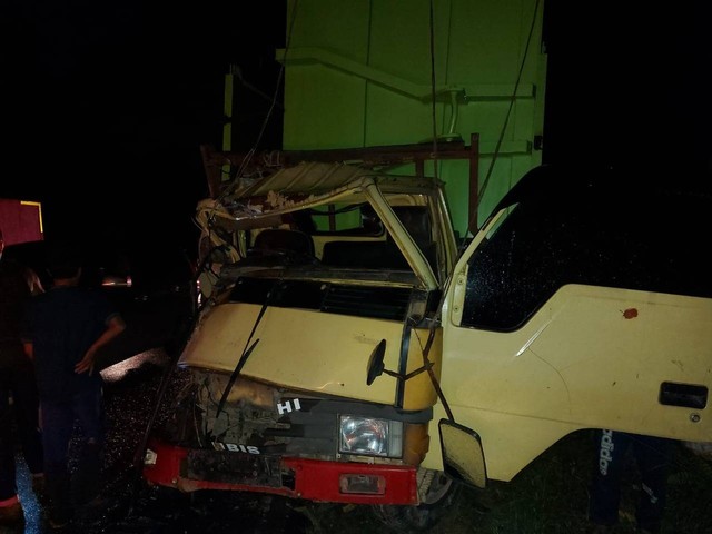 Sopir Mobil Box Indomaret Tewas Kecelakaan di Jalan Trans Kalimantan ...