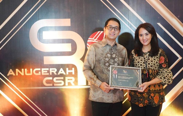 Bank Sinarmas Raih CSR Award IDX Channel 2022 | kumparan.com