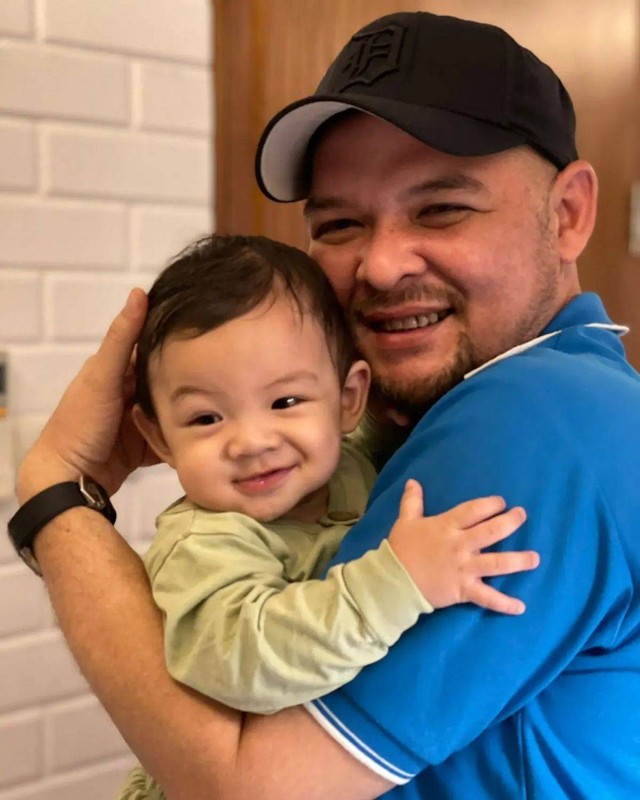 Curahan Hati Donny Bule dalam Membesarkan Balint sebagai Single Dad ...