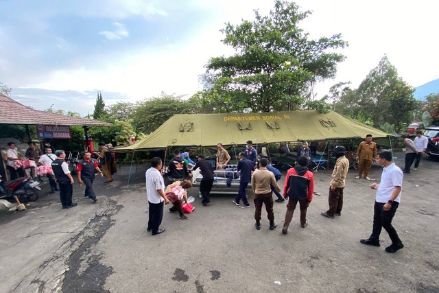 Update Data Korban Gempa Cianjur di RSUD Cimacan: 100 Luka-luka, 9 ... Update Data Korban Gempa Cianjur di RSUD Cimacan: 100 Luka-luka, 9 ...