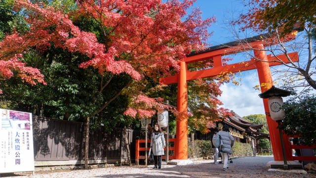 Mengenal Jinja, Kuil Tempat Ibadah Agama Shinto | kumparan.com