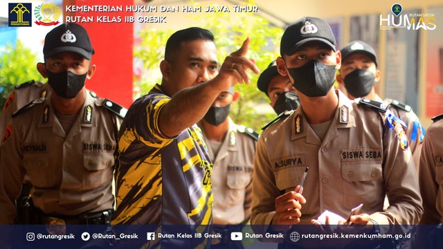 Jalin Sinergitas, Siswa SPN Mojokerto Kunjungi Rutan Gresik | kumparan.com Jalin Sinergitas, Siswa SPN Mojokerto Kunjungi Rutan Gresik | kumparan.com