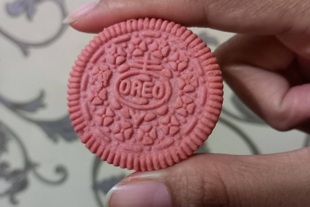 Viral Oreo Edisi Blackpink, Bagaimana Rasanya? | kumparan.com