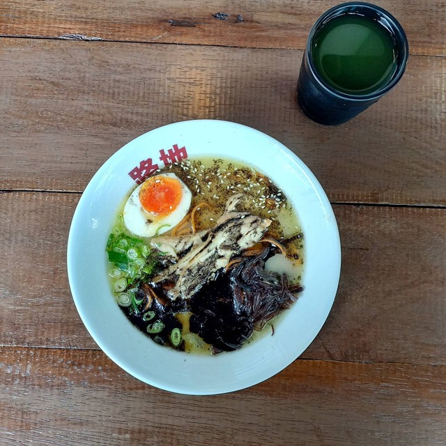 Menikmati Ramen dengan Suasana Gang Senggol ala Jepang di Jaksel ...