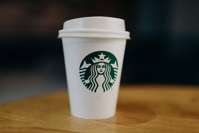 Daftar Menu Starbucks dan Harganya Desember 2022 | kumparan.com
