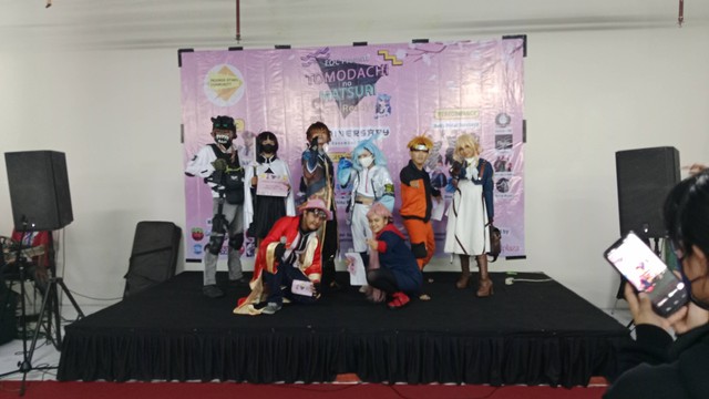 Meriahnya Acara Cosplay Tomodachi no Matsuri di Royal Plaza Surabaya ...