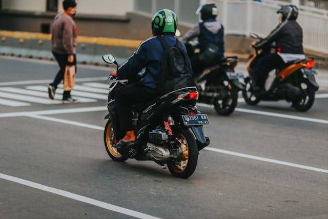 Perbedaan Norma Kesusilaan dan Norma Kesopanan dalam Kehidupan ...