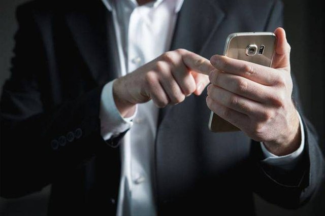 SMS Premium OPPO: Pengertian dan Cara Mengaktifkannya | kumparan.com