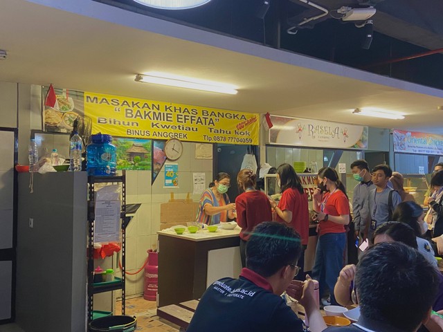 Kuliner Legend ala Karen's Diner Versi BINUS | kumparan.com