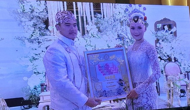 Maskawin Kaesang Uang Rp 300 Ribu dan Emas 10, 12, 20, 22 Gram, Apa Artinya? | kumparan.com