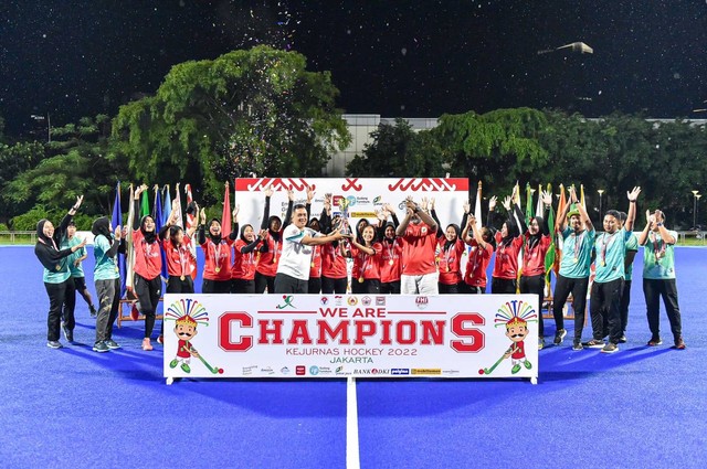 Tim Putra & Putri Jawa Barat Juarai Kejurnas Hoki Lapangan 2022 ...