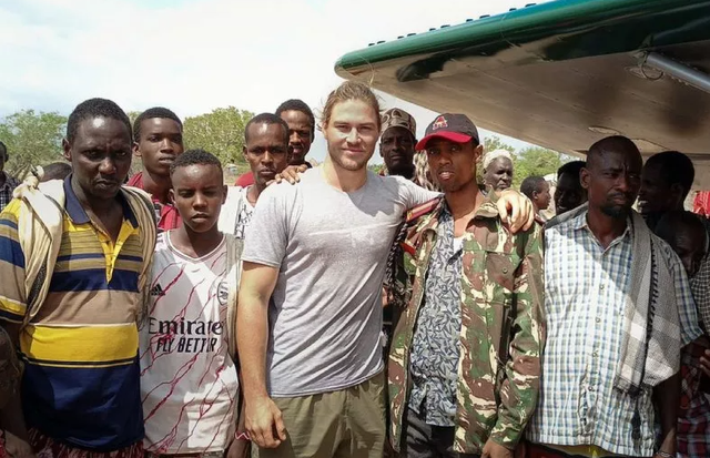 Kisah Bocah 4 Tahun Tersesat di Hutan Afrika Penuh Hyena Selama 6 Hari | kumparan.com