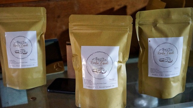 Foto: Menggali Potensi Kopi Rimba Candi Sumatera Selatan | kumparan.com