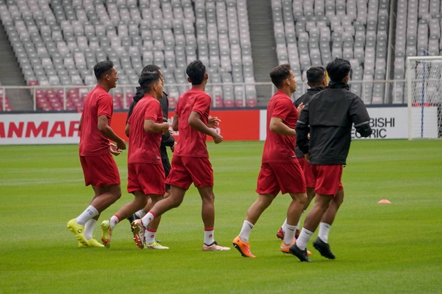 Sore Ini, Jokowi Nonton Timnas Indonesia vs Kamboja di GBK | kumparan.com