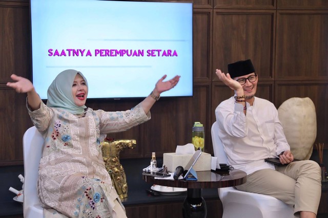 Peringatan Hari Ibu, Sandiaga Uno: Saatnya Perempuan Setara | kumparan.com