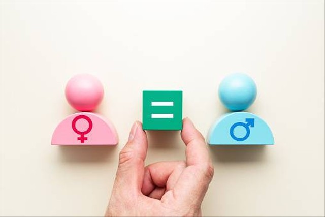 Alasan Mengapa Terjadi Perbedaan Gender dalam Masyarakat | kumparan.com