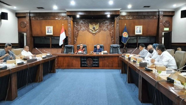 DPRD DIY Sepakati Hasil Fasilitasi Kemendagri untuk RAPBD DIY 2023 ...