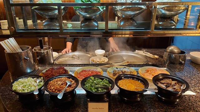 Rp 600 Ribu Bisa Makan Buffet Tahun Baru Sepuasnya di Hotel Mulia ...