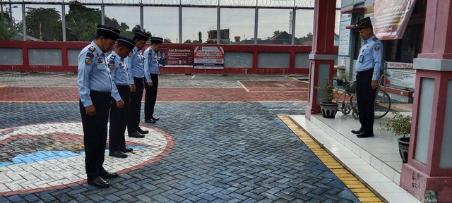 Semangat Kerja WBK,Kepala Rupbasan Mojokerto Kemenkumham Jatim Tekankan ... Semangat Kerja WBK,Kepala Rupbasan Mojokerto Kemenkumham Jatim Tekankan ...