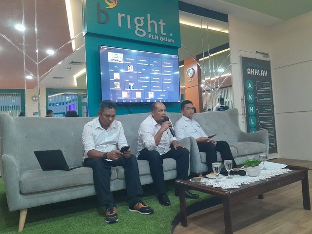 PLN Hitung Kompensasi untuk Warga Terdampak Pemadaman | kumparan.com