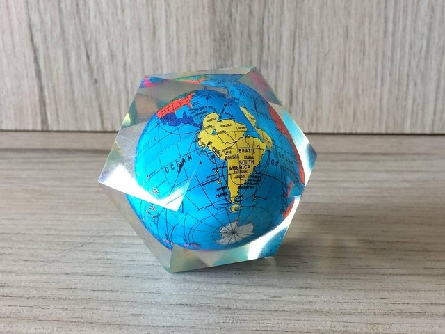 Mengenal Sifat Bangun Prisma dalam Pembelajaran Matematika | kumparan.com