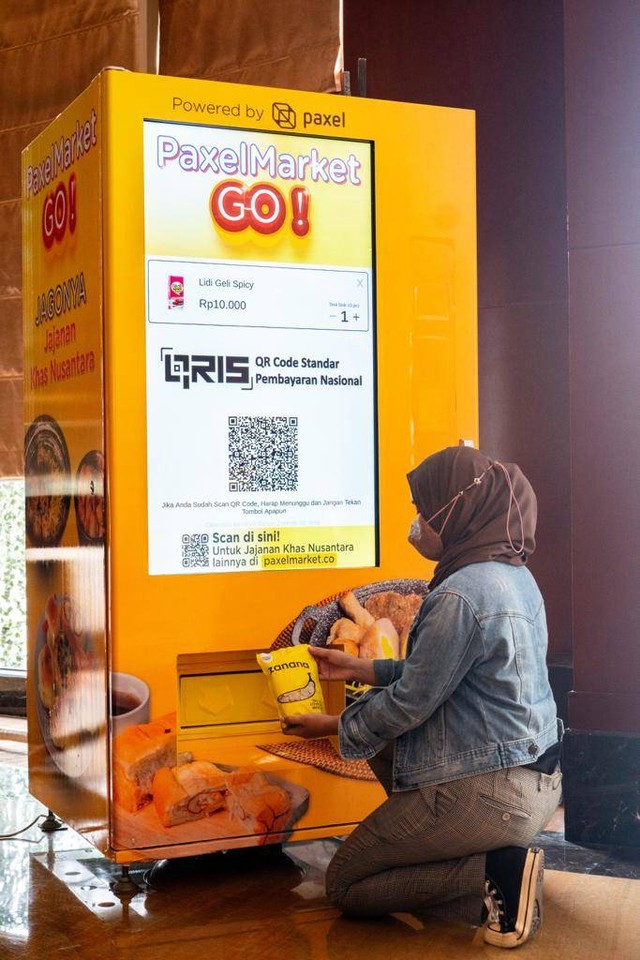 Vending Machine Jajanan Khas Indonesia, Jual Bir Pletok sampai Cireng ...